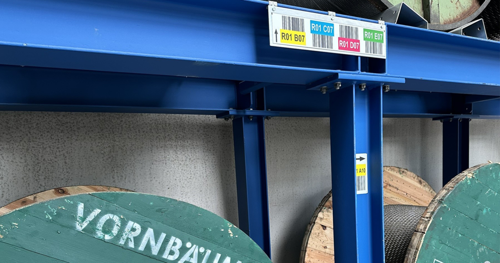 Warehouse labels in use | ONE2ID